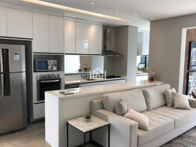 Apartamento à venda na Granja Viana