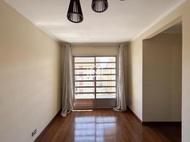Apartamento à venda na Granja Viana
