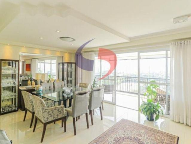 Apartamento a venda na Granja Julieta com 4 quartos! Vista livre