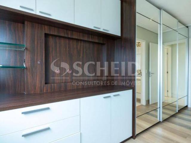Apartamento á Venda na Granja Julieta com 81m², 2 quartos sendo 1 suíte, 2 vagas