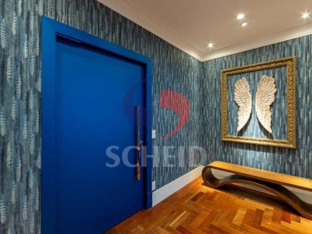 Apartamento á Venda na Higienópolis com 400m², 5 quartos sendo 4 suites, 2 vagas