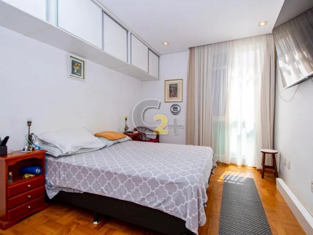Apartamento à venda na Jardim Paulista com 3 quartos, sendo 1 suíte e 1 vaga