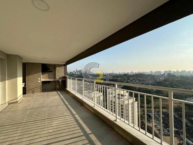 Apartamento à venda na Lapa, 127m² com 3 suítes, 2 vagas de garagem e depósito