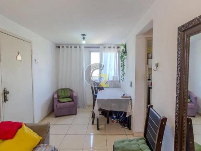 Apartamento à venda na Lapa com 2 quartos e 1 vaga