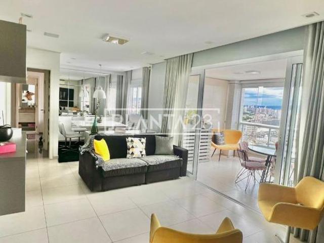 Apartamento à venda na Lapa com 2 quartos e 3 vagas