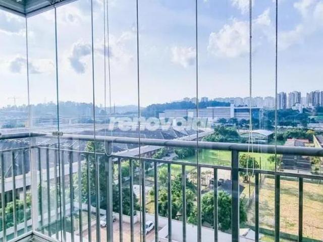 Apartamento à venda na Lapa/Anastácio, SP 2 dormitórios com varanda, 60 metros