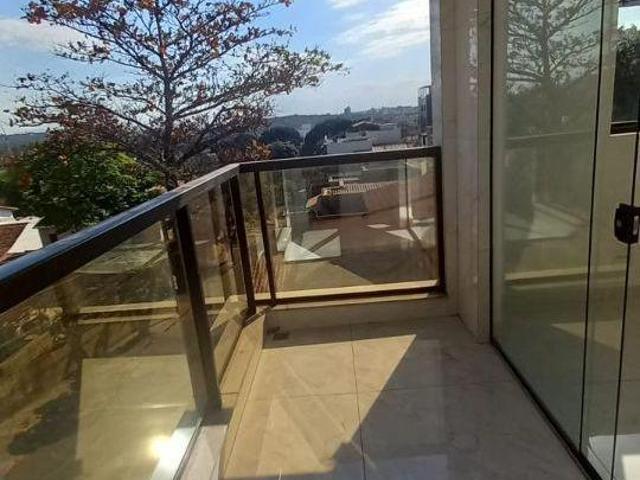 Apartamento à venda na Liberdade