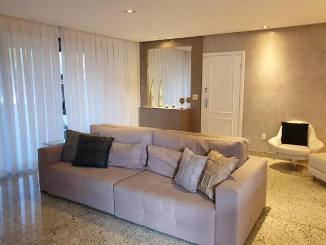 Apartamento à venda na Liberdade