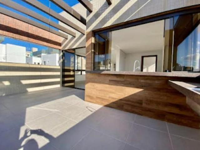Apartamento à venda na Liberdade