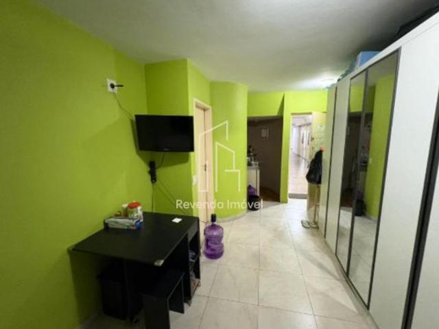 Apartamento à venda na Liberdade, São Paulo SP: 1 quarto, 1 banheiro, 1 vaga. Ve