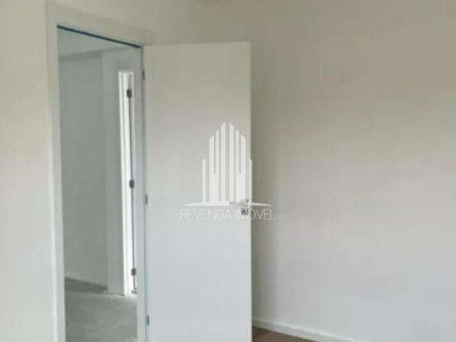 Apartamento à Venda na Penha de França, São Paulo SP: 2 Quartos, 1 Banheiro, 1 Vaga de Garagem e 50m