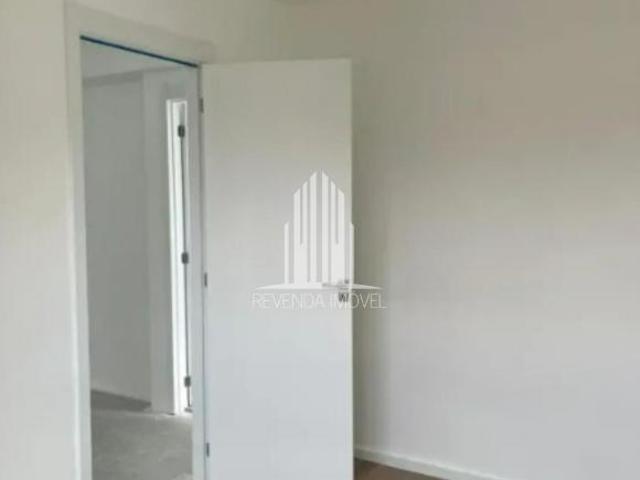 Apartamento à Venda na Penha de França, São Paulo SP: 2 Quartos, 1 Banheiro, 1 Vaga de Garagem e 50m