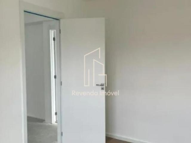 Apartamento à Venda na Penha de França, São Paulo SP: 2 Quartos, 1 Banheiro, 1 Vaga de Garagem e 50m