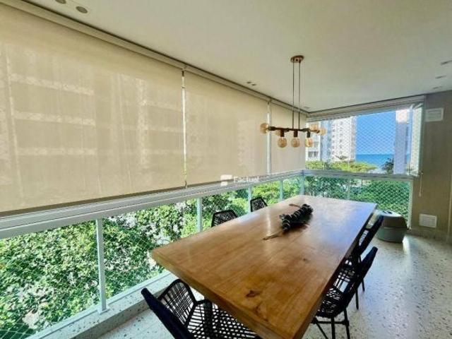 Apartamento à Venda na Pitangueiras, vista mar Guarujá/SP
