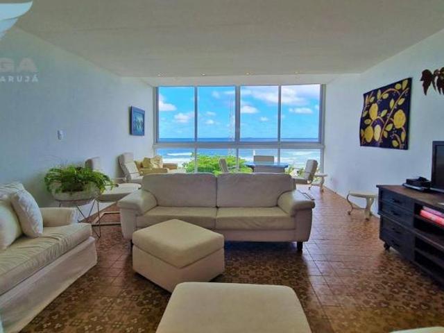 Apartamento à Venda na Pitangueiras no Guarujá | Omega Imóveis
