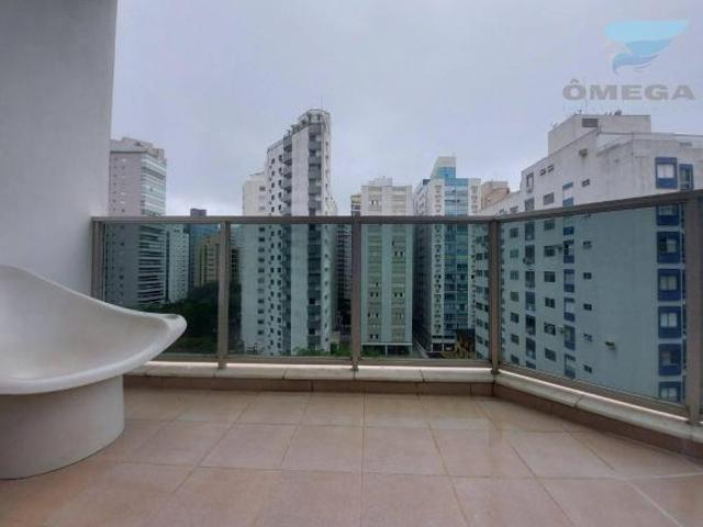 Apartamento à Venda na Pitangueiras no Guarujá | Omega Imóveis