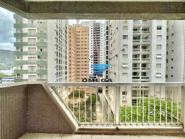 Apartamento à Venda na Pitangueiras no Guarujá | Omega Imóveis