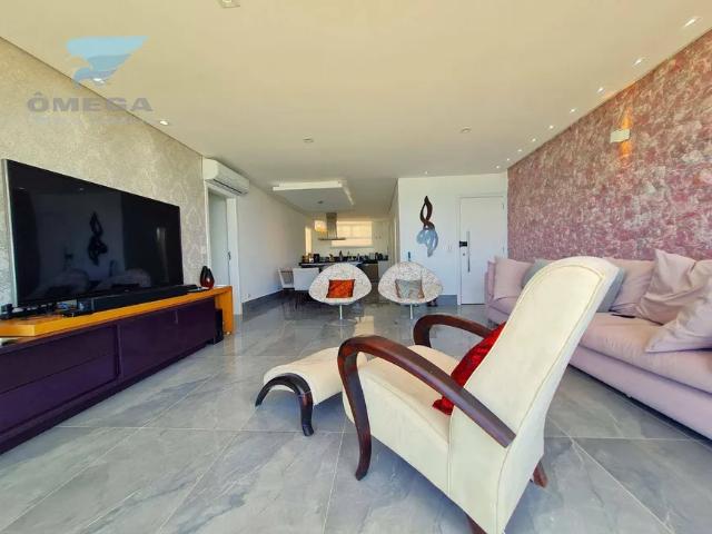 Apartamento à Venda na Pitangueiras no Guarujá | Omega Imóveis