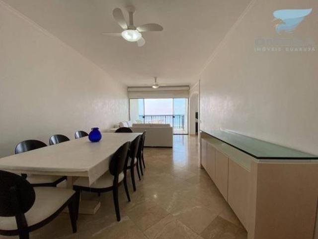 Apartamento à Venda na Pitangueiras no Guarujá | Omega Imóveis
