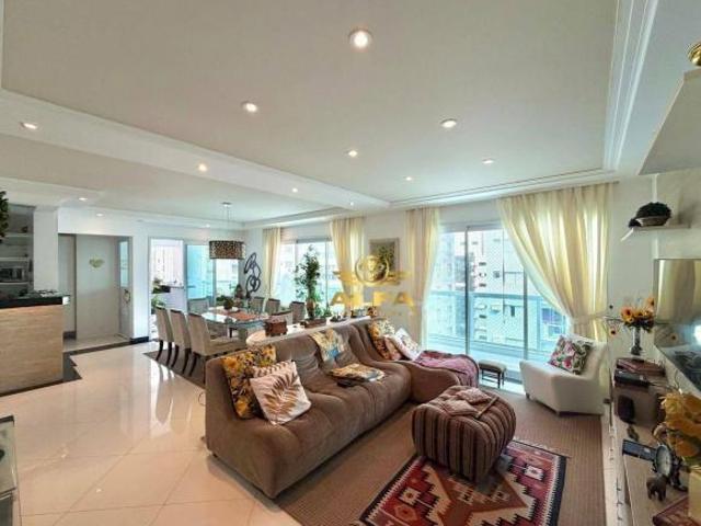 Apartamento à Venda na Pitangueiras no Guarujá | Alfa Imóveis