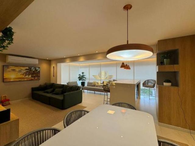 Apartamento à Venda na Pitangueiras no Guarujá | Alfa Imóveis