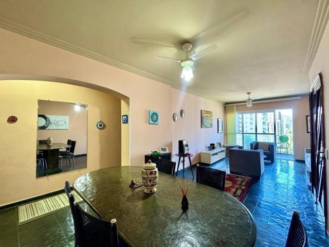 Apartamento à Venda na Pitangueiras no Guarujá | Qvista Imóveis Guarujá