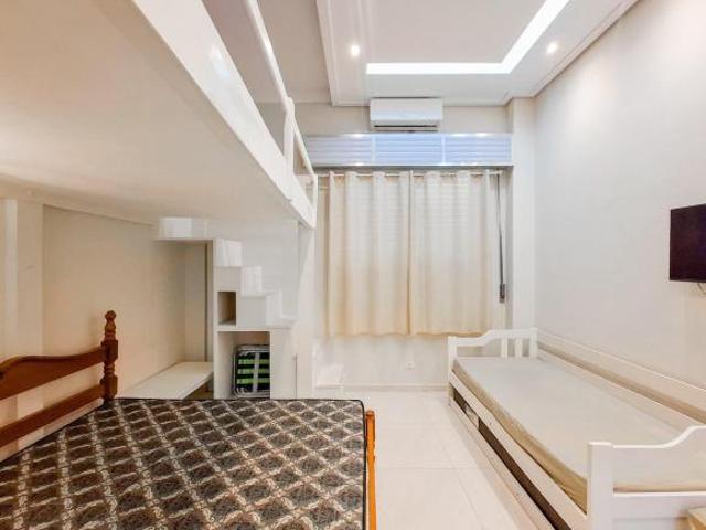 Apartamento à Venda na Pitangueiras no Guarujá | QVista Inteligência Imobili.