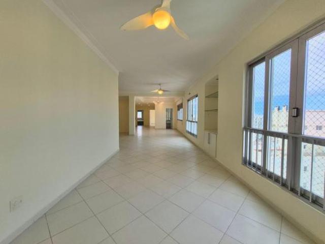 Apartamento à Venda na Pitangueiras no Guarujá | QVista Inteligência Imobiliá.