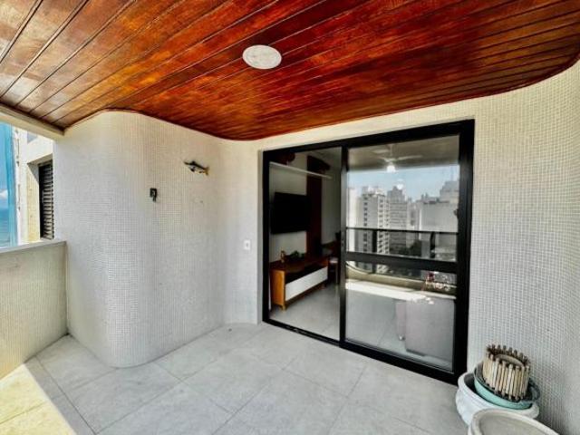 Apartamento à Venda na Pitangueiras no Guarujá | Qvista inteligencia imobiliario