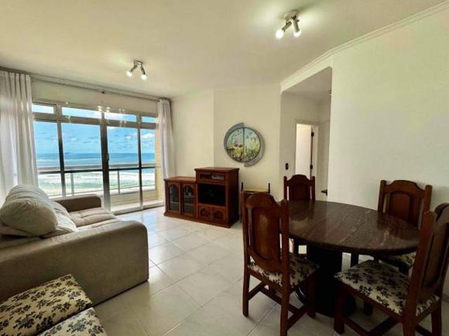Apartamento à Venda na Pitangueiras no Guarujá | Qvista inteligência imobiliário