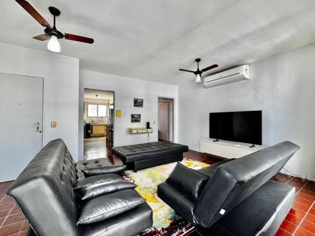 Apartamento à Venda na Pitangueiras no Guarujá | Qvista inteligência imobiliario