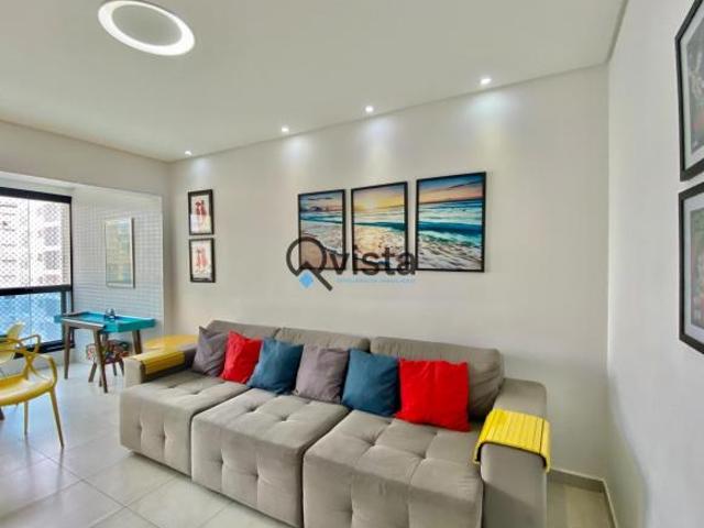 Apartamento à venda na Pitangueiras no Guarujá, SP | QVista Inteligência Imob.
