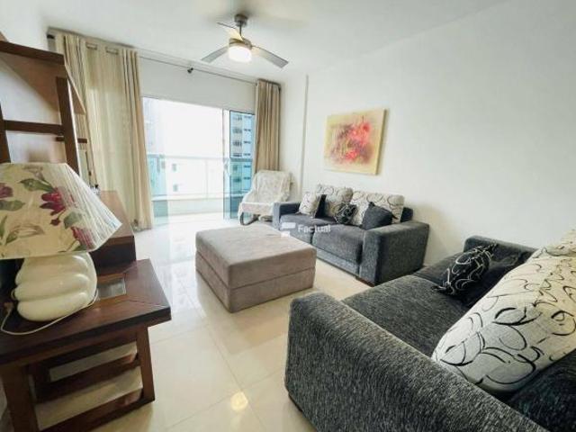 Apartamento à venda na Pitangueiras no Guarujá / SP