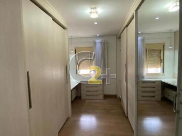Apartamento á venda na Pompéia, 3 quartos, 1 suíte, 2 vagas de garagem
