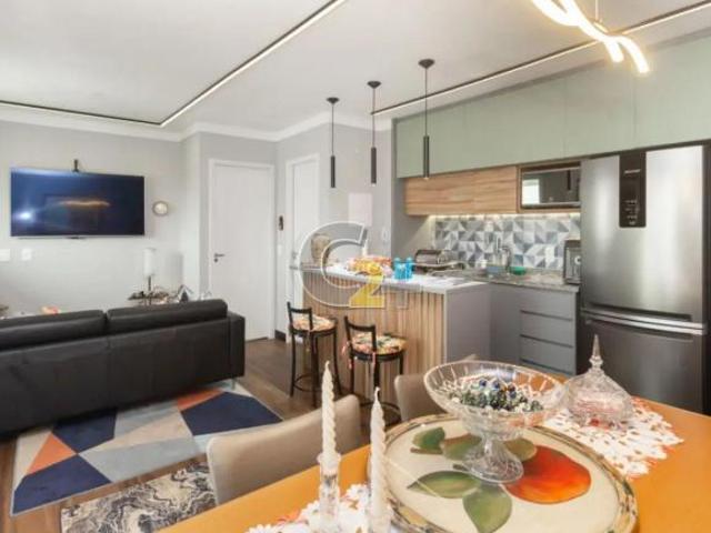 Apartamento á venda na Pompeia, 2 quartos, 1 suítte, 1 vaga de garagem