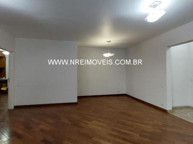APARTAMENTO À VENDA NA POMPEIA
