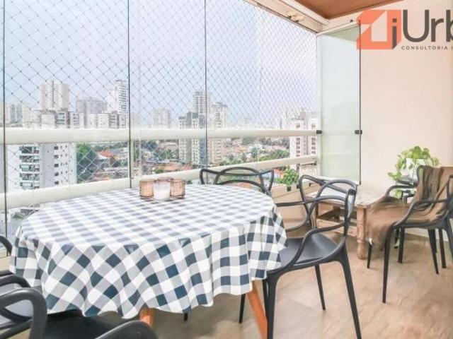 Apartamento à venda na Pompéia com 110m², 2 vagas próximo ao Hospital São Camilo