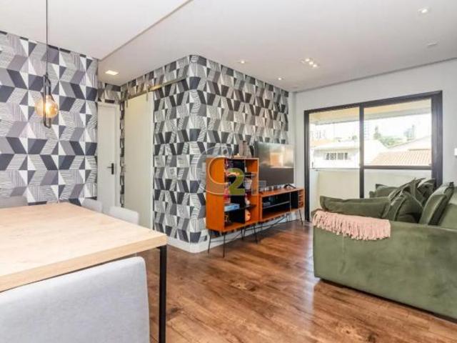 Apartamento à venda na Pompéia com 2 quartos, 1 suíte e 1 vaga