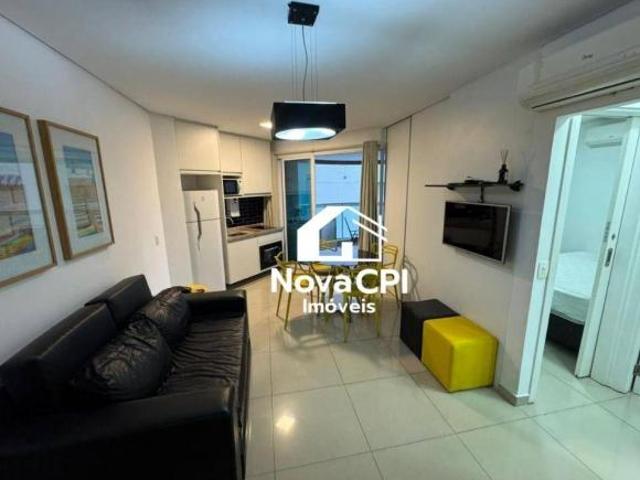 Apartamento à venda na Pompéia em Santos – 2 quartos 1 suíte, sacada gourmet, lazer e 1 vaga