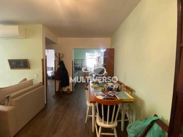 Apartamento à venda na Pompéia Zona Orla – 59m² em Santos/SP