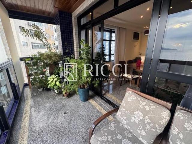 Apartamento à venda na Ponta da Praia
