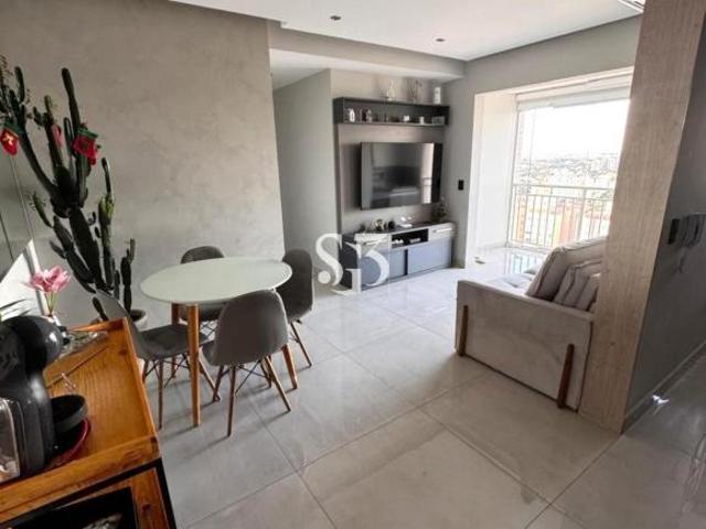Apartamento à venda na Ponte Preta, Campinas SP: 2 quartos, 1 suíte, vista para a piscina, lazer com
