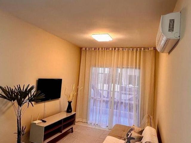 Apartamento á venda na praia na Enseada no Guarujá | QVista Inteligência Imob.