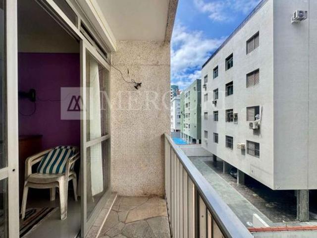 Apartamento à venda na Praia as Astúrias em Guarujá