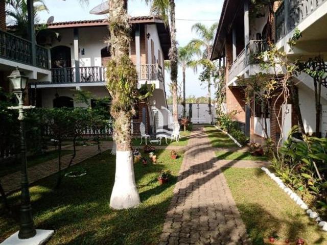 Apartamento à venda na Praia da Maranduba