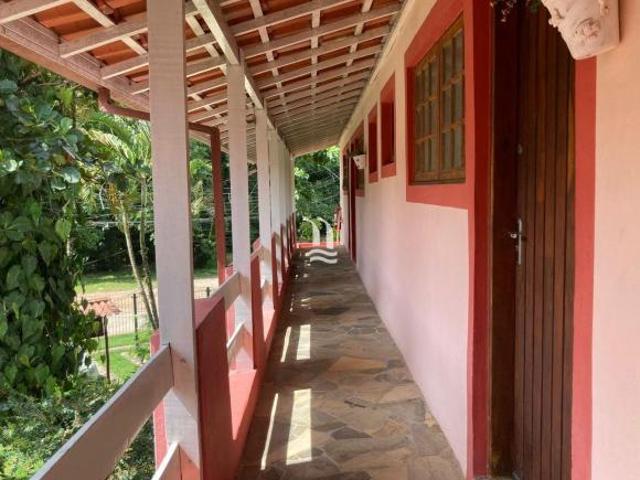Apartamento à venda na Praia da Maranduba