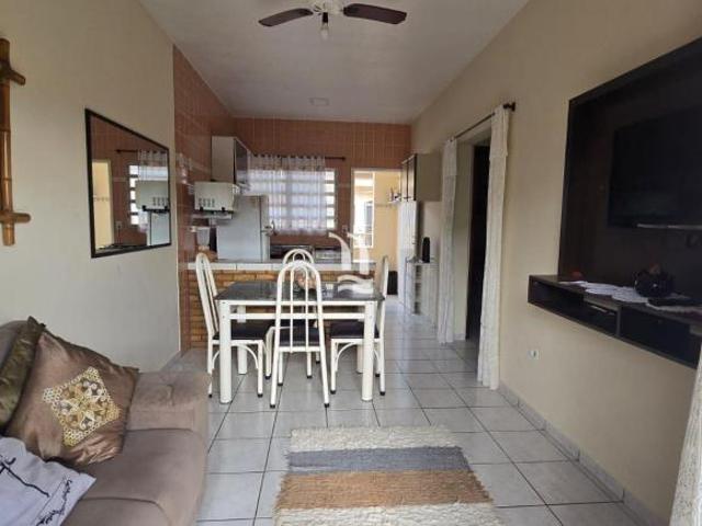 Apartamento à venda na Praia da Maranduba