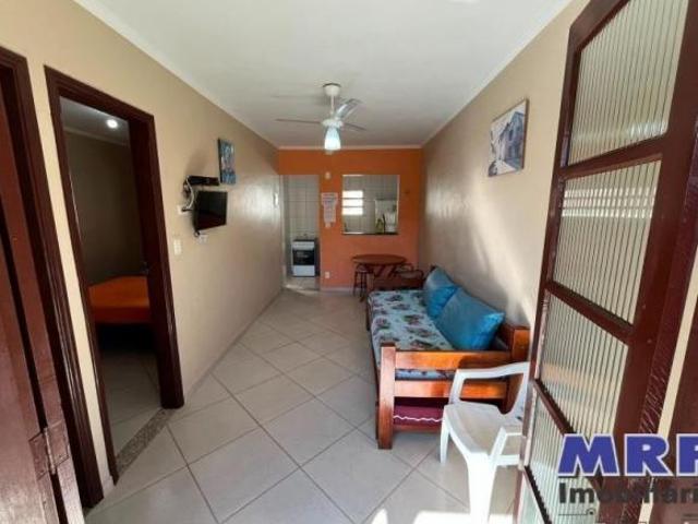 Apartamento à venda na Praia da Maranduba, em Ubatuba. 1 quarto. Condomínio com lazer