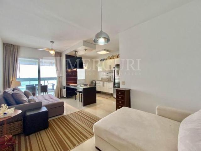 Apartamento à venda na Praia da Astúrias em Guarujá
