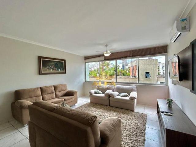 Apartamento à Venda na Praia da Enseada com 3 Dormitórios e Ar Condicionado – Alfa Imóveis Guarujá
